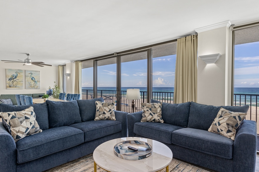 Deja Blue Condo | Beachfront Resorts in PCB