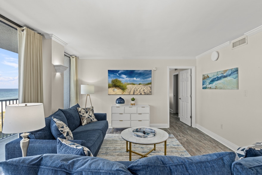 Deja Blue Condo | Beachfront Resorts in PCB