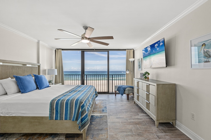 Deja Blue Condo | Beachfront Resorts in PCB