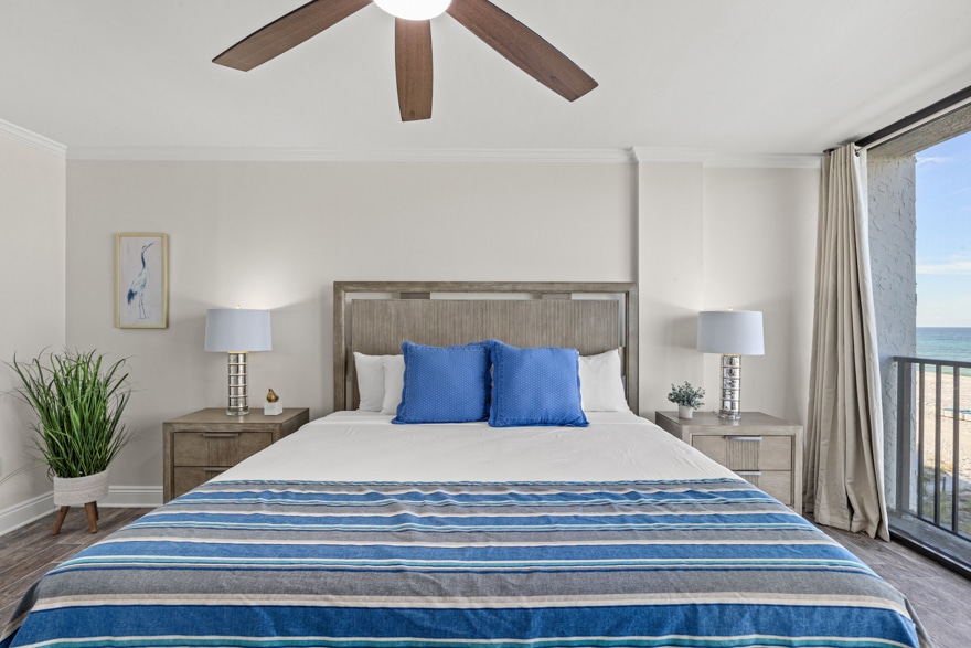Deja Blue Condo | Beachfront Resorts in PCB